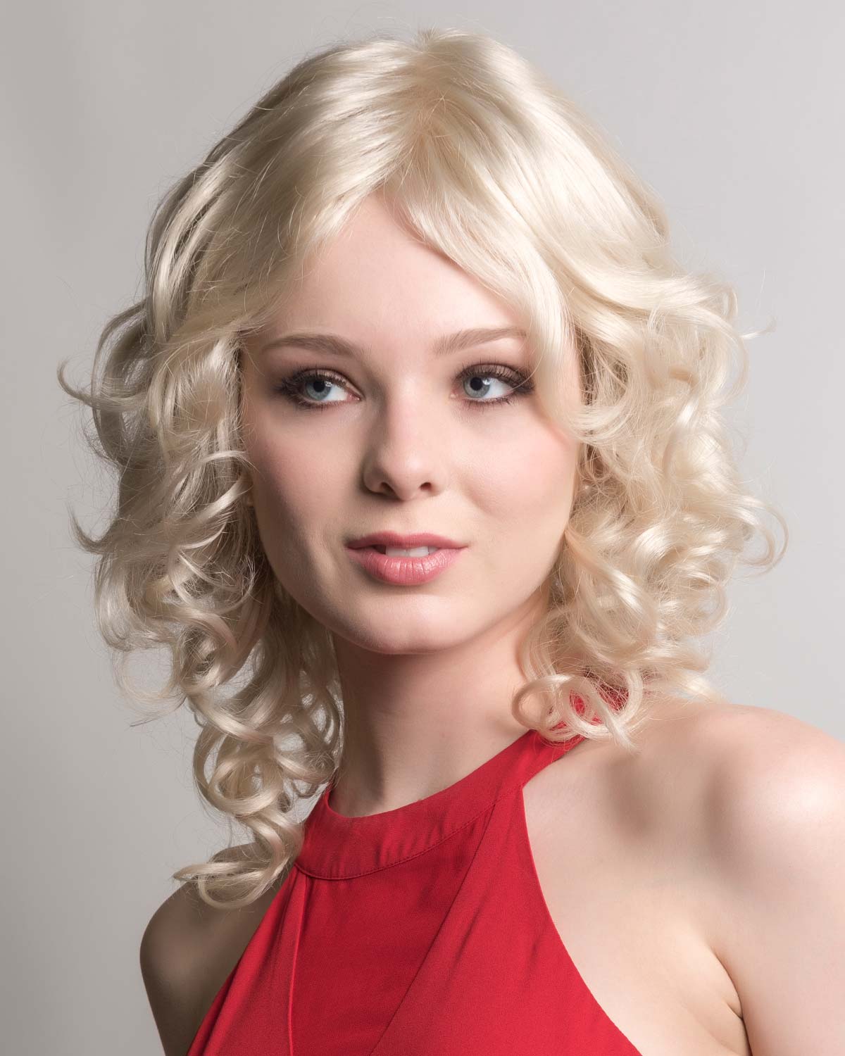 M Jessica Monofilament Synthetic Wig by Wig Pro - Best Wig Outlet